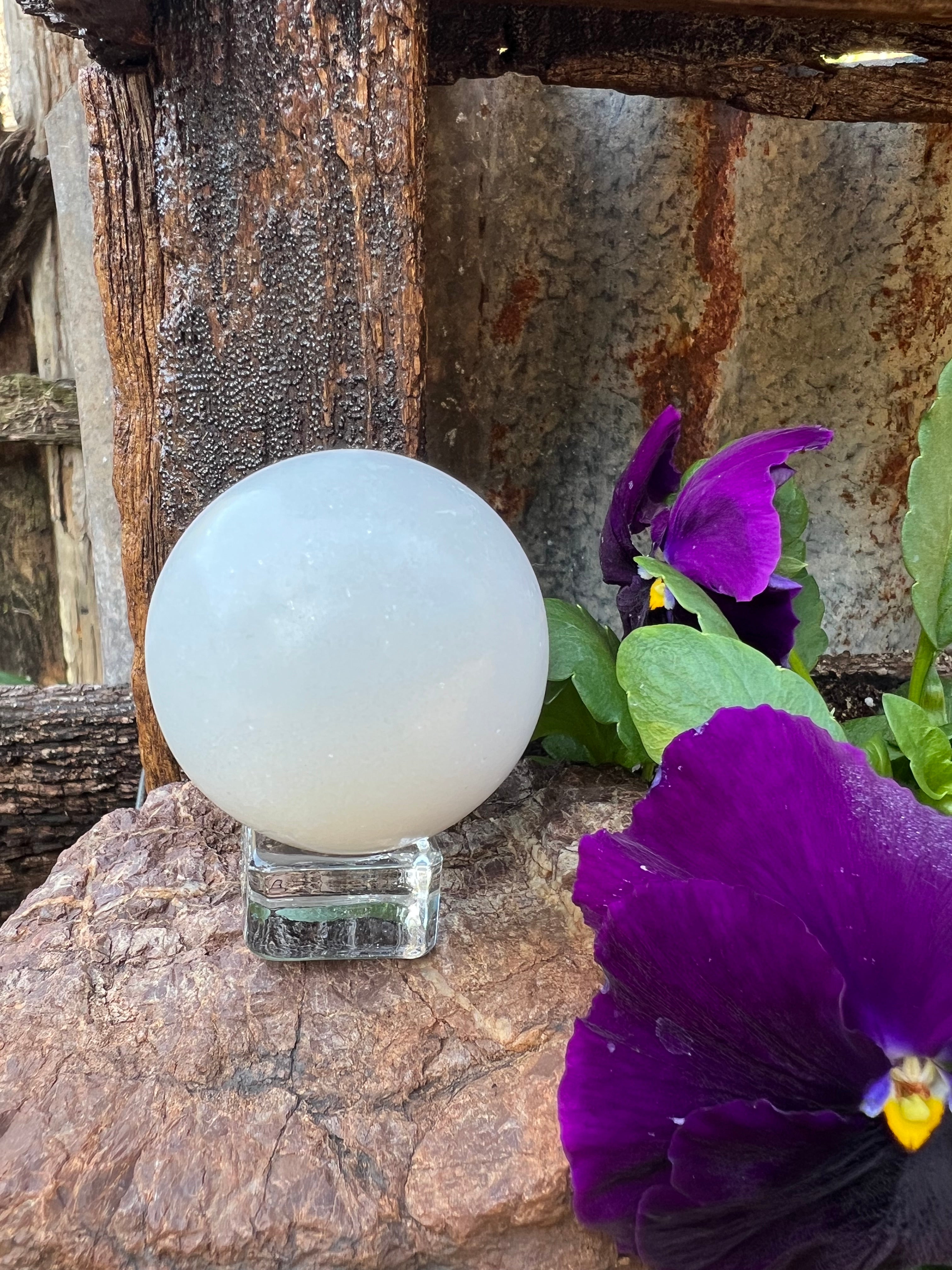 White Jade Sphere – Earth Girl Seven